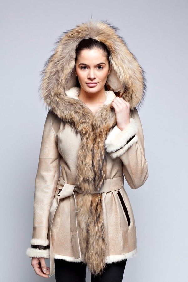 Manteau En Cuir Et Fourrure Femme